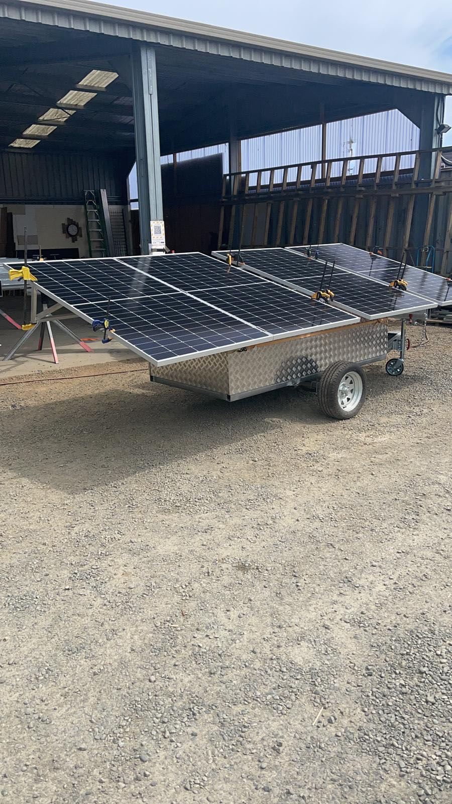 Solar trailer and portable systems: The fully workshop assembled ...